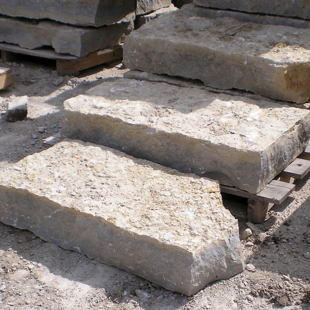 Lannon Natural Steps | Lemke Stone - Natural Stone Products