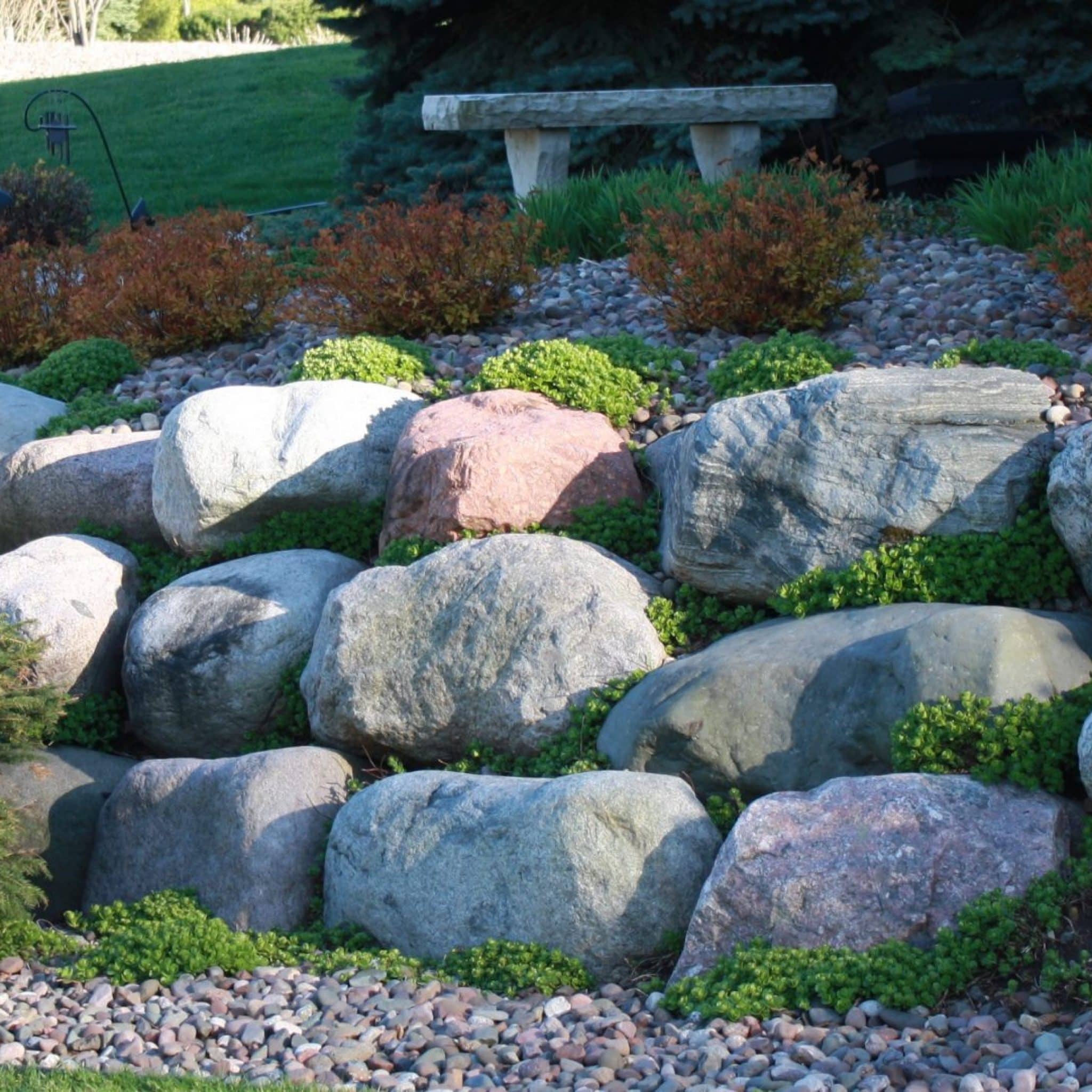 Wisconsin Granite Boulders | Lemke Stone Products